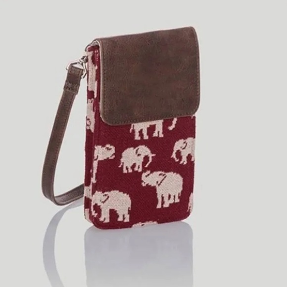 thirty-one | Bags | Thirtyone Call Me Crossbody Safari Weave Elephants ...